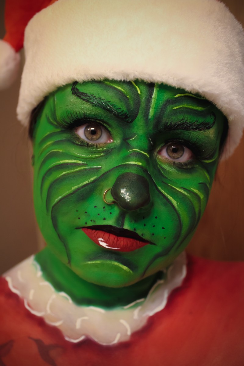 You’re A Mean One, Mr. Grinch (Body Paint) - Mae Polzine