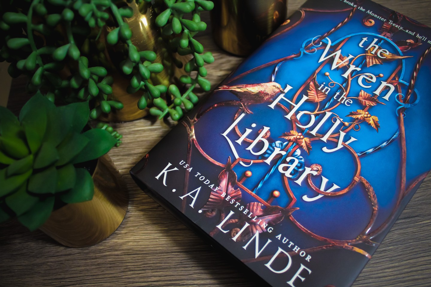 My Thoughts on The Wren in the Holly Library (The Oak & Holly Cycle ...