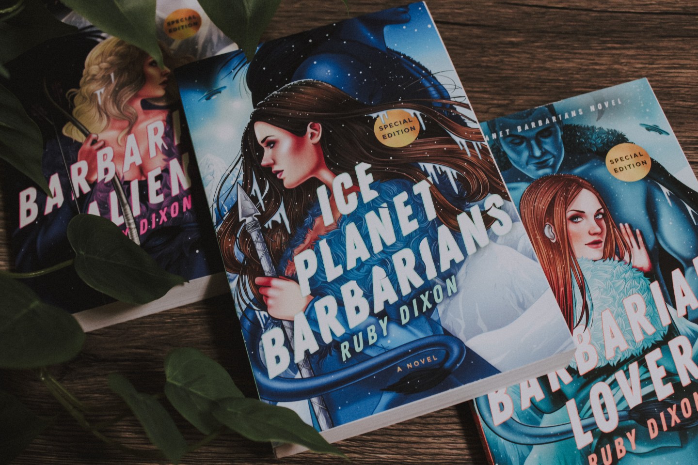 Reading Guide for the Ruby Dixon Universe - Mae Polzine